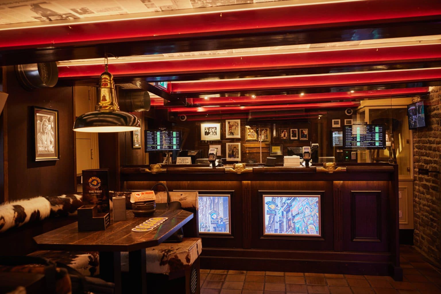 Coffeeshop The First | The Bulldog