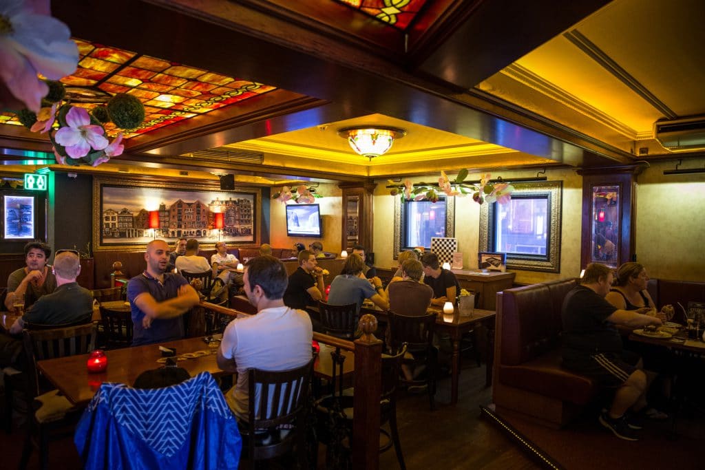 Hotel Lounge Bar Amsterdam | The Bulldog