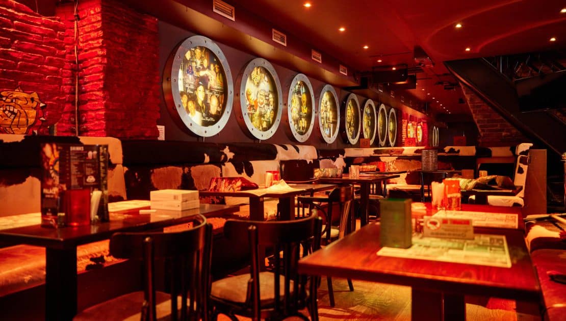 The Bulldog - The Living Room of the World